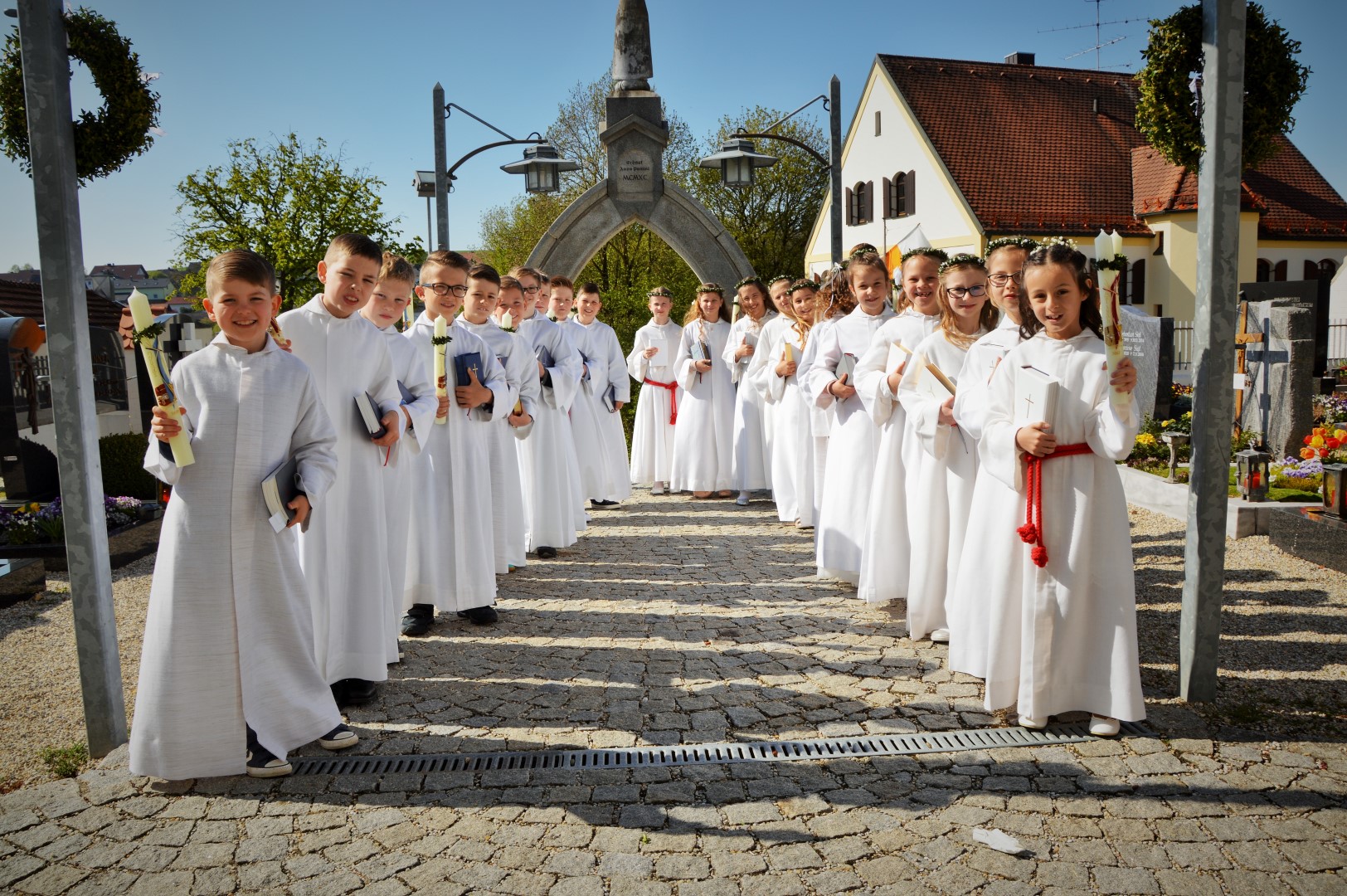 Erstkommunion in Ottering • Pfarrei Ottering