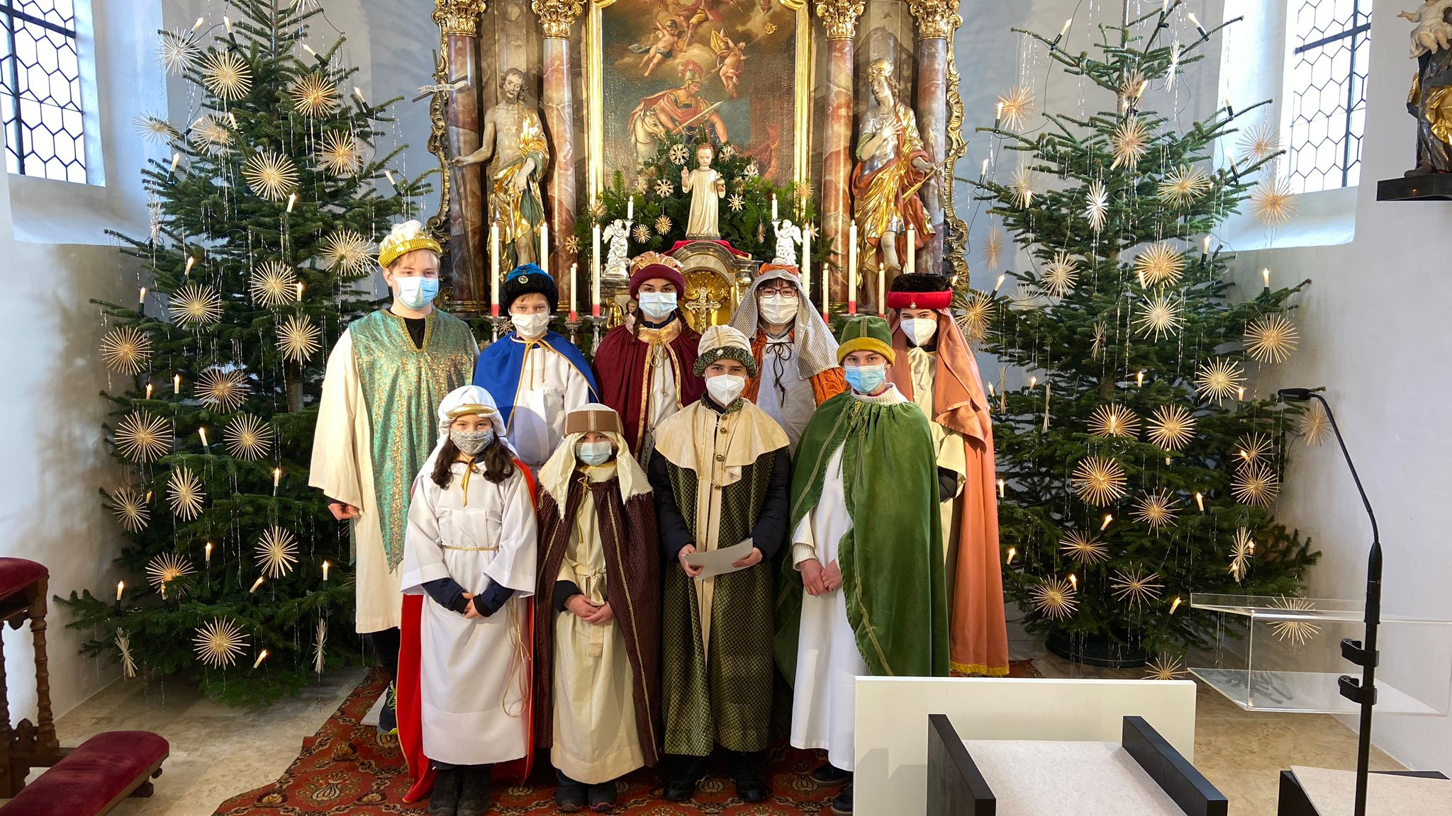 Sternsinger unterwegs in der Pfarrei Ottering • Pfarrei Ottering