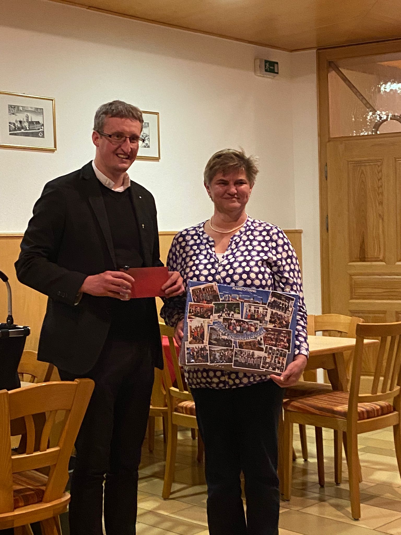 Pfarrgemeinderat wird geehrt • Pfarrei Ottering